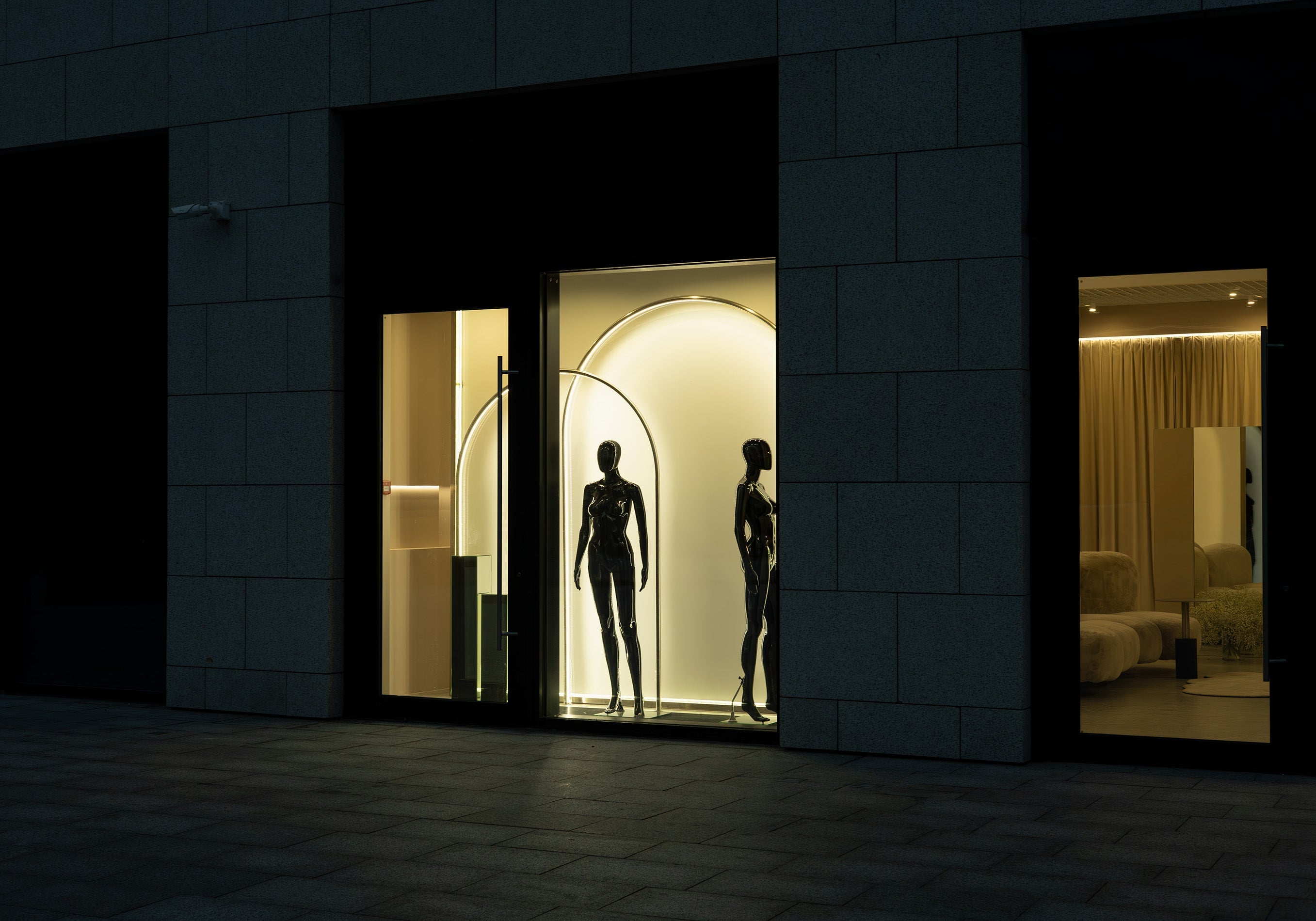 Retail Storefront Display Lighting – Shelly Automations